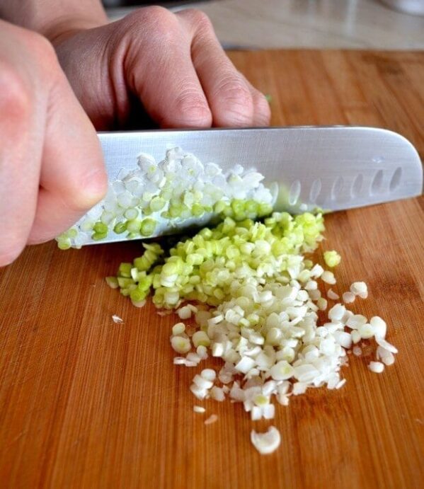 Sticky Rice Hashbrowns (Ci Fan Gao/粢饭糕) - The Woks of Life