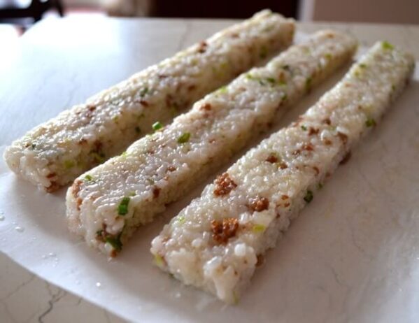 Sticky Rice Hashbrowns (Ci Fan Gao/粢饭糕) - The Woks of Life