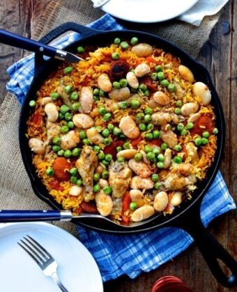 Easy Chicken Chorizo Paella Recipe - The Woks of Life