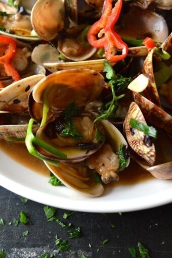 Stir-Fried Clams in Black Bean Sauce - The Woks of Life