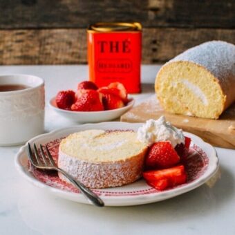 Chinese Swiss Roll with Cream Filling - The Woks of Life