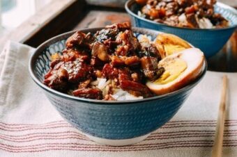 Lu Rou Fan (Taiwanese Braised Pork Rice Bowl) - The Woks of Life