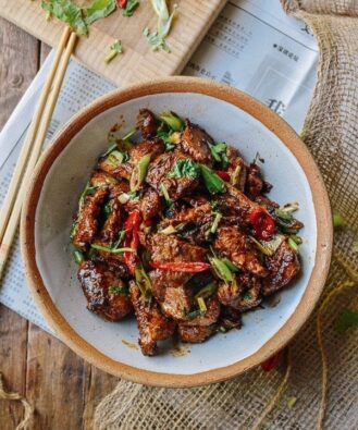 Xi’an Cumin Lamb Burgers - The Woks of Life