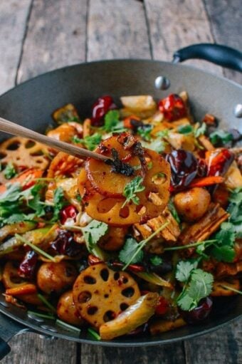 Ma La Xiang Guo (Spicy Numbing Stir-fry Pot)