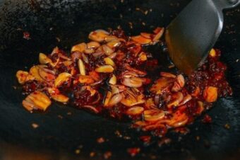 Ma La Xiang Guo (Spicy Numbing Stir-fry Pot)
