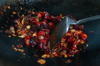 Ma La Xiang Guo (Spicy Numbing Stir-fry Pot)