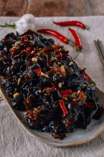 Wood Ear Mushroom Salad 凉拌木耳 - The Woks of Life