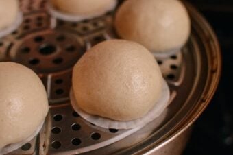 Cantonese Steamed Custard Buns (Nai Wong Bao)