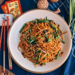 Long Life Noodles - Yi Mein (伊面） | The Woks of Life