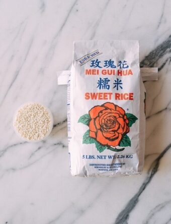 Sweet Fermented Rice (酒酿, Jiu Niang) - The Woks of Life