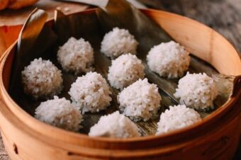 Chinese Pearl Meatballs with Sticky Rice (珍珠丸子) - The Woks of Life