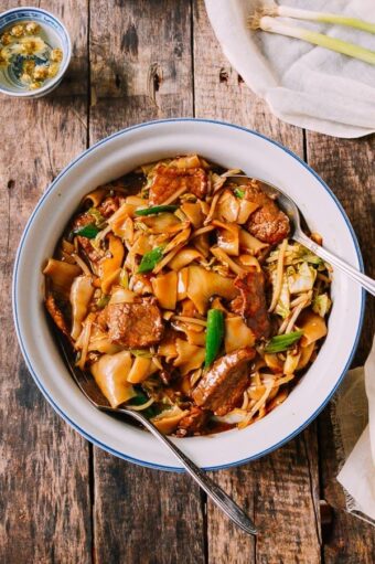 Saucy Beef Chow Ho Fun Noodles - The Woks of Life
