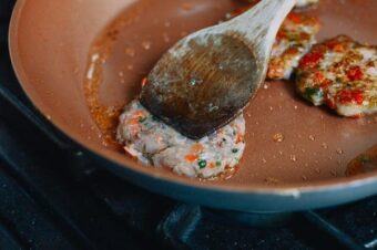 Chinese Shrimp Cakes - The Woks of Life