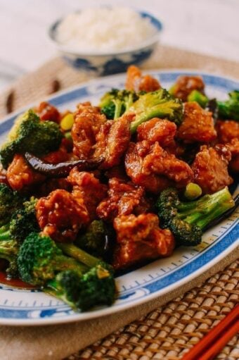 General Tso's Chicken (Made the RIGHT Way!) - The Woks of Life