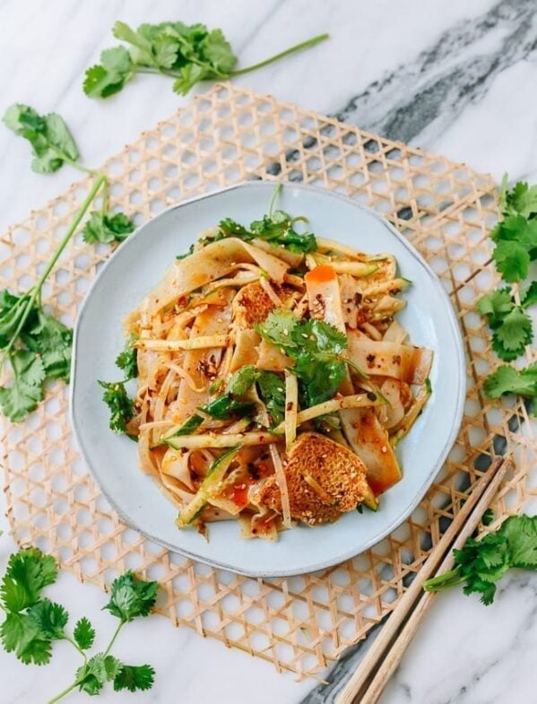 Spicy Cold Skin Noodles (Liangpi) - The Woks of Life