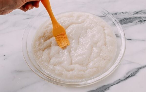 Bai Tang Gao - 白糖糕 (White Sugar Sponge Cake) - The Woks of Life