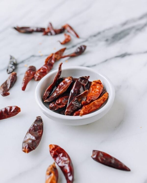Dried Chili Peppers - The Woks of Life
