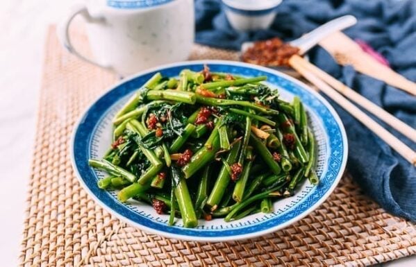 Kangkung Belacan (Water Spinach with Shrimp Paste) - The Woks of Life