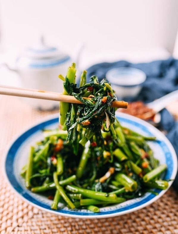 Kangkung Belacan (Water Spinach with Shrimp Paste) - The Woks of Life
