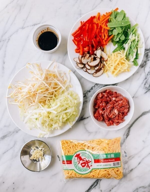 Lo Mein: How to Cook It The Right Way - The Woks of Life