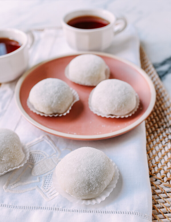 Red Bean Mochi: With Step-by-Step Photos! - The Woks of Life
