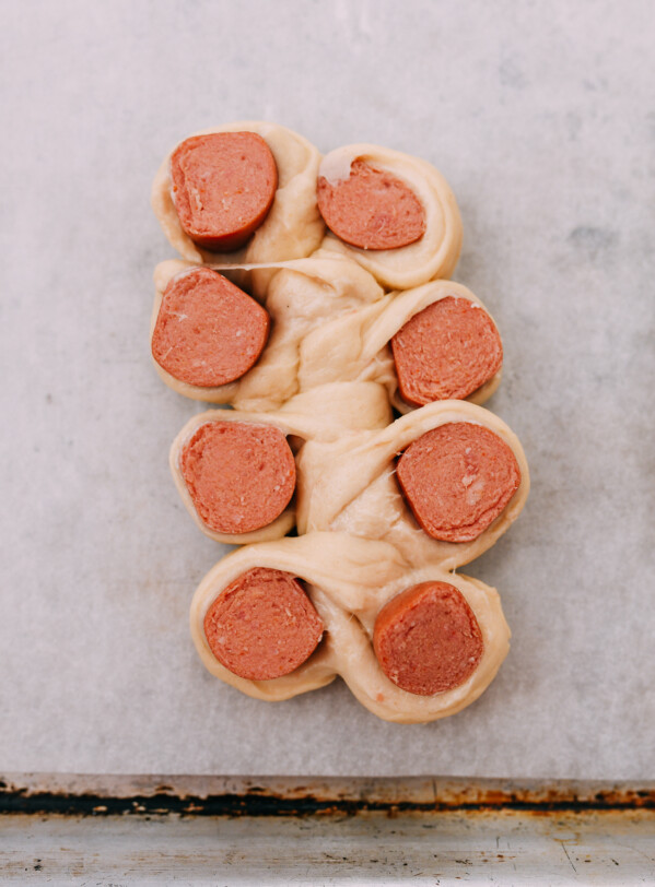 Flower Hot Dog Buns - The Woks of Life