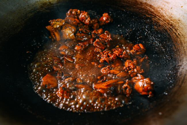 Red Braised Chicken (Hongshao Ji) - The Woks of Life