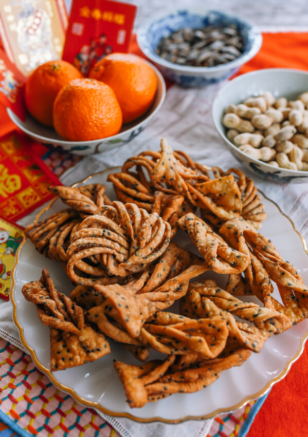 Chinese Sesame Twists (Zha Ma Ye - 炸麻叶) - The Woks of Life