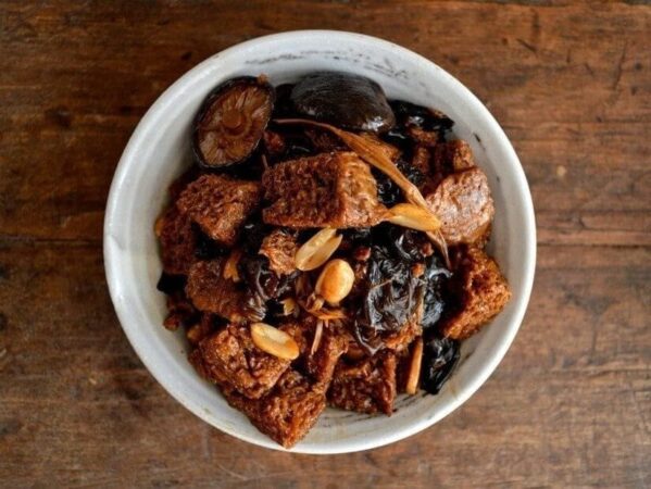 Seitan & Wheat Gluten - The Woks of Life