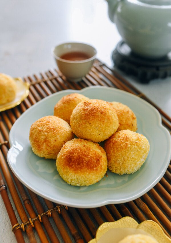 Crispy Tang Yuan (In an Air Fryer) - The Woks of Life