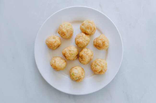Wife Cake (Lao Po Bing, 老婆饼) - The Woks of Life