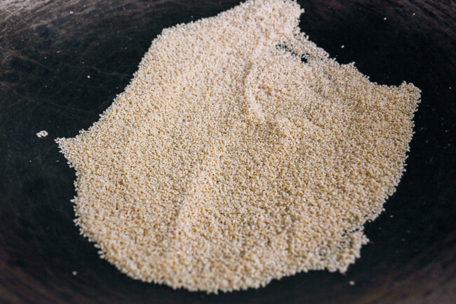 How to Toast Sesame Seeds - The Woks of Life