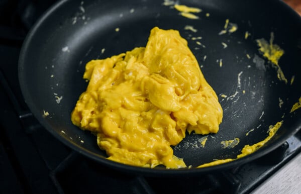 How to Make Perfect Scrambled Eggs - The Woks of Life
