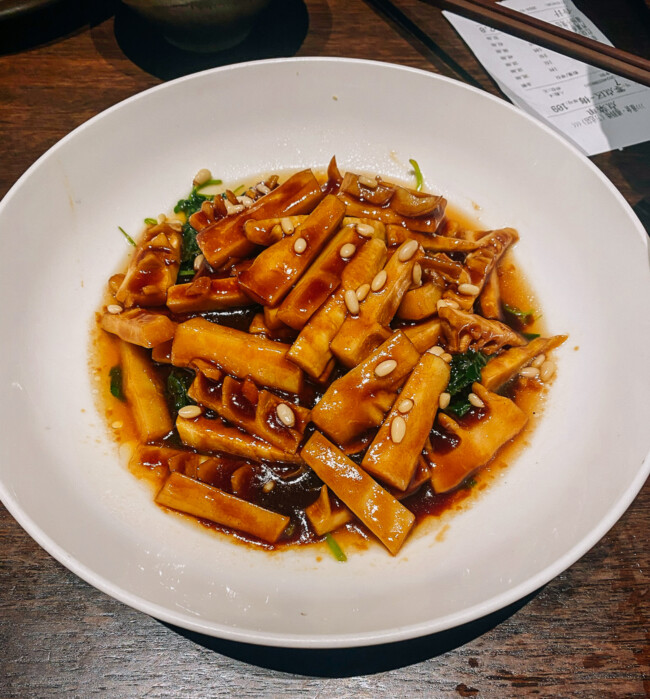 Exploring Huaiyang Cuisine in Yangzhou (扬州) - The Woks of Life