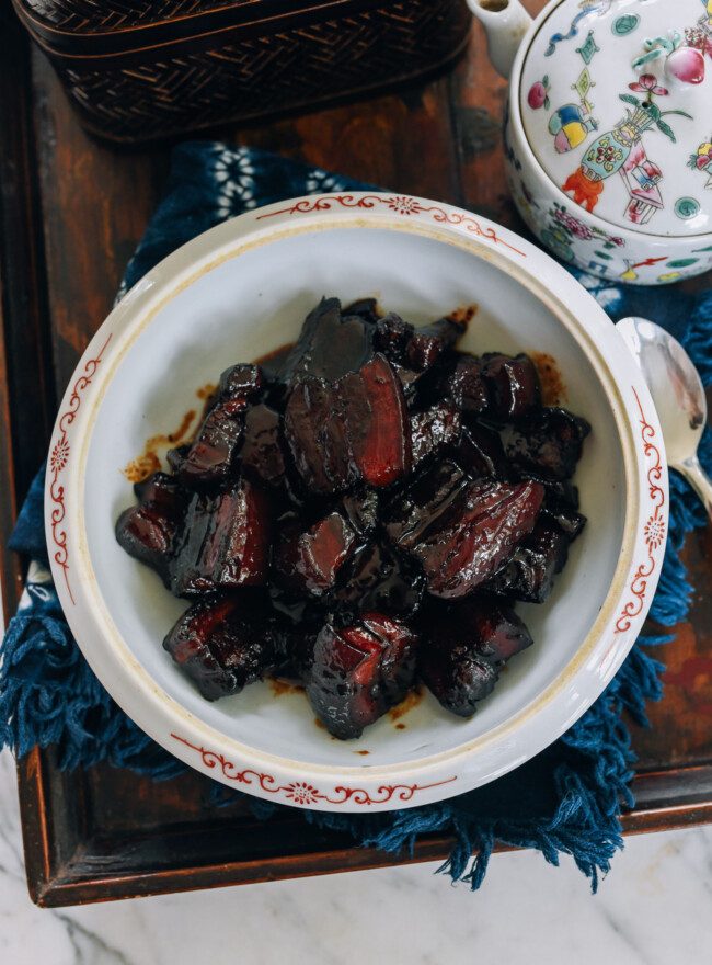 Chinese Red Sugar (红糖) - The Woks of Life