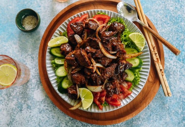 Bò Lúc Lắc (Shaking Beef Recipe) - The Woks of Life