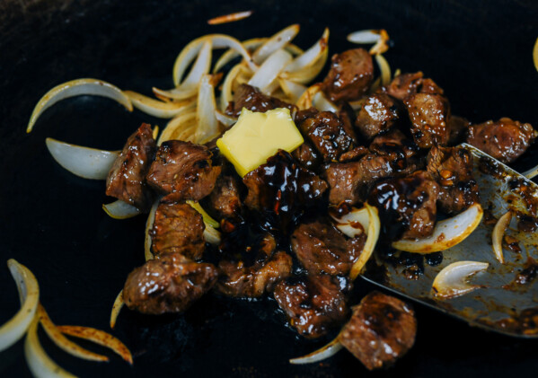 Bò Lúc Lắc (Shaking Beef Recipe) - The Woks of Life